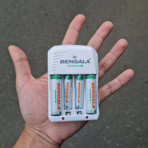 Cargador de 2Pilas Aa y 2Aaa-110v – TIENDA Oi